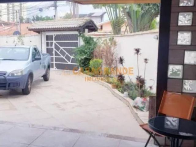 Casa a venda 03 quartos 123m²no Residencial Ana Maria SJC
