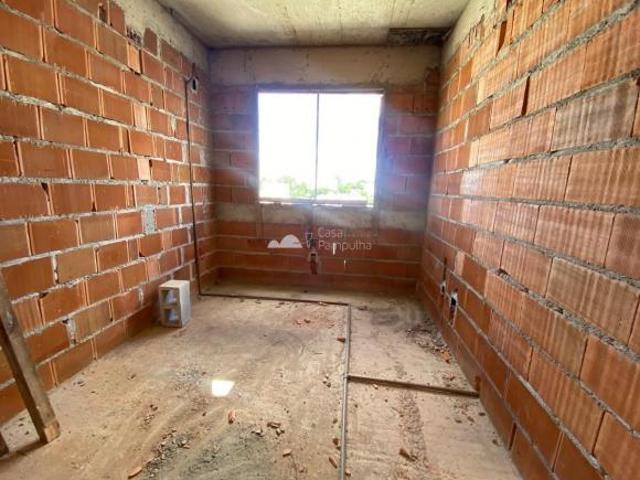 Casa à venda, 04 quartos 175m² Santa Amélia