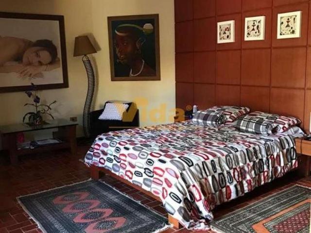 Casa á venda 04 quartos em Vargem Grande Paulista São Paulo