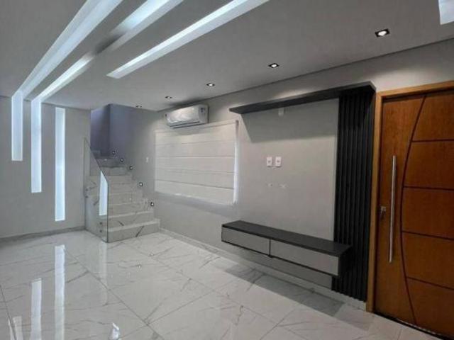 Casa com 3 dormitórios à venda, 100 m² por R$ 790.000,00 Vila Guilhermina Praia Grande/SP