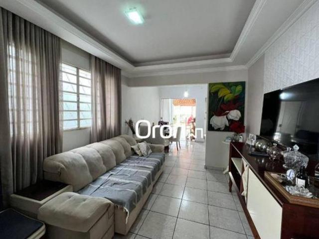 Casa à venda, 110 m² por R$ 640.000,00 Jardim Europa Goiânia/GO