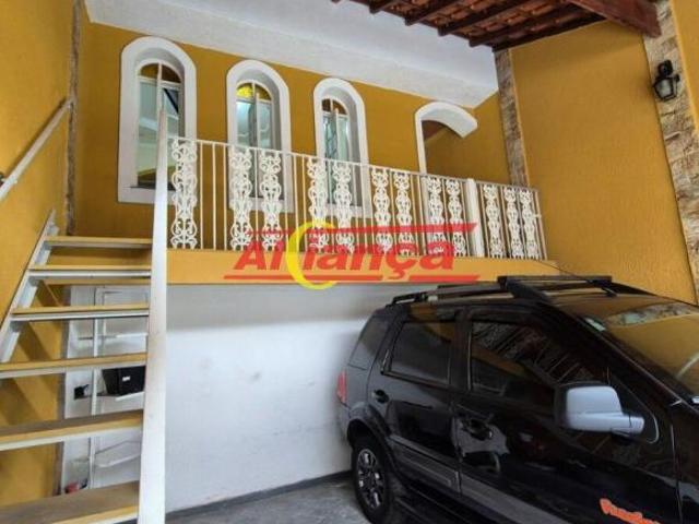 Casa à venda 112m² na Vila Augusta, 2 Dormitótios, 2 vagas e edícola