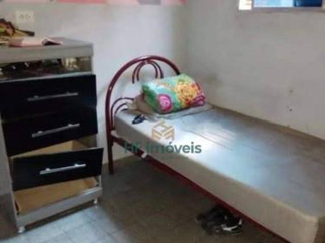 VENDE SE ESTA CASA
