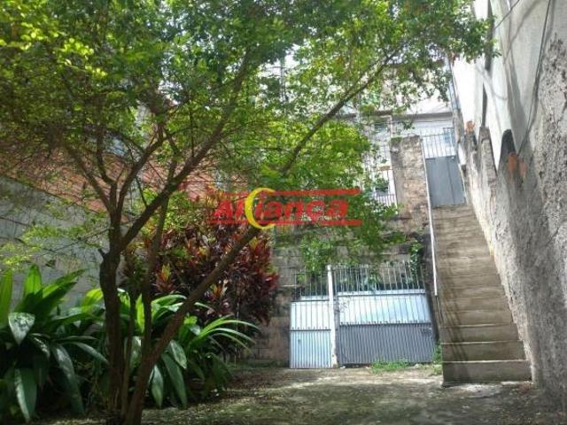 Casa à venda 120m² área total Jardim Paraíso, Guarulhos Ideal para famílias grandes!
