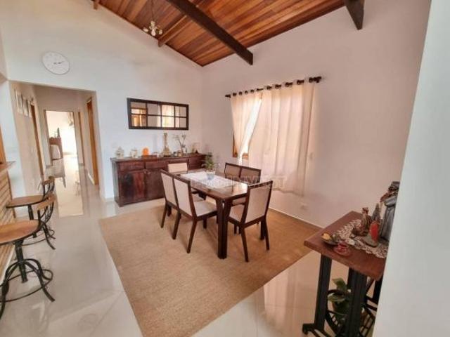 Casa com 3 dormitórios à venda, 134 m² por R$ 890.000,00 Granja Viana Cotia/SP