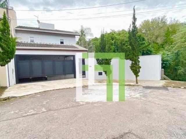 Casa com 3 dormitórios à venda, 134 m² por R$ 950.000,00 Jardim Copacabana Jundiaí/SP