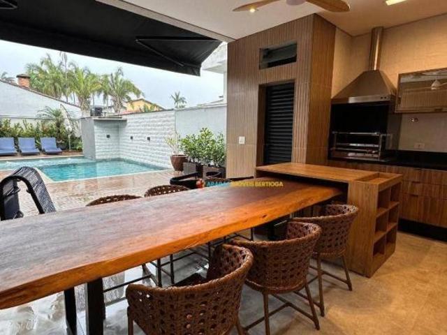 Casa à venda, 130 m² por R$ 2.200.000,00 Boracéia Bertioga/SP