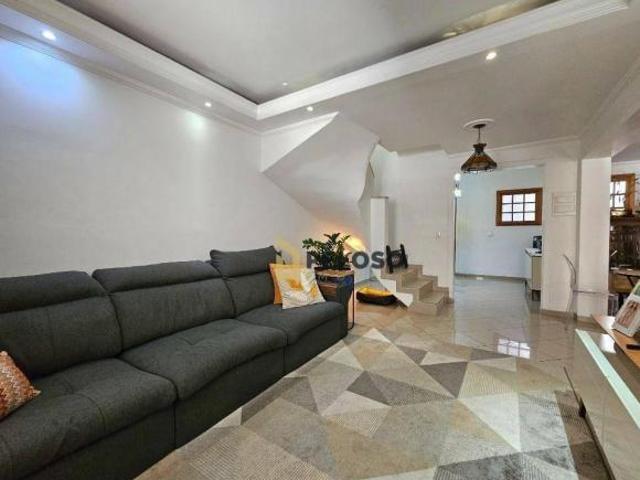 Casa à venda | 130m² | 3 dormitórios | 1 suíte | churrasqueira | 2 vagas Conj. Residencial Santa T