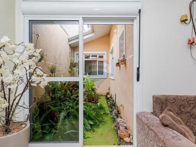 Casa a venda 144 m² Pinheirinho