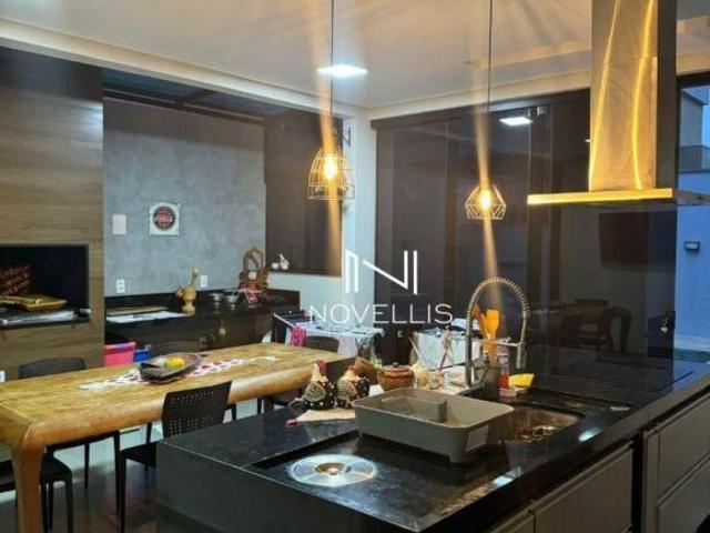 Casa à venda, 149 m² por R$ 1.450.000,00 Condomínio Terras do Vale Caçapava/SP