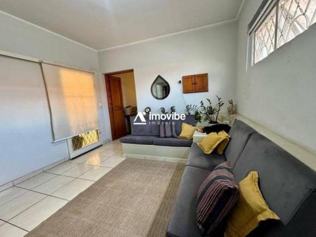 Casa à Venda 140m² de Construção | Quintal Amplo com Piscina e Árvores Frutíferas – Cidade Jardim –