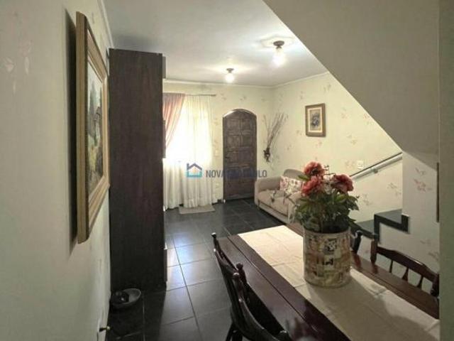 Casa à venda, 150 m² com 2 quartos, 2 vagas e edícula