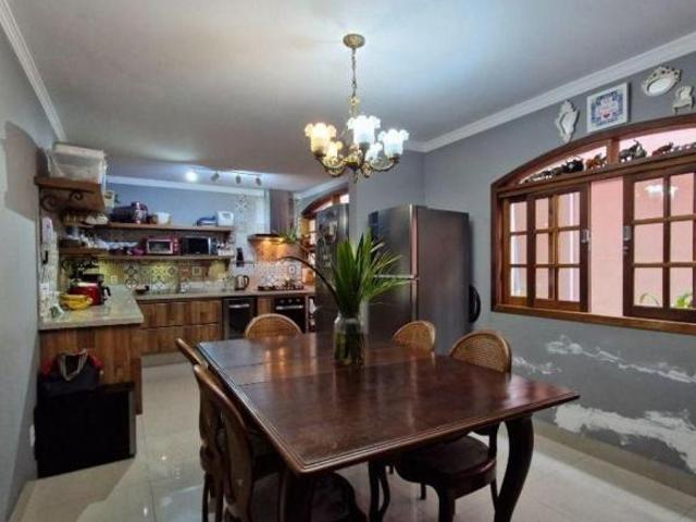 Casa á venda 166 m², 3 quartos, 3 vagas, 3 banheiros Vila Butantã USP Butantã