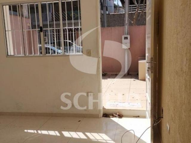 CASA A VENDA