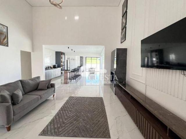 Casa à venda, 196 m² por R$ 1.700.000,00 Condomínio Ninho Verde II Pardinho/SP