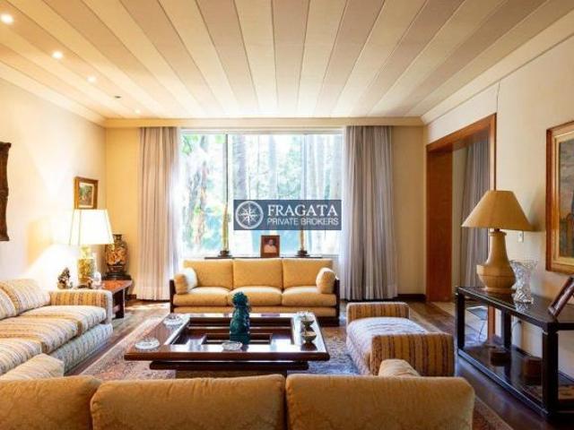 Casa à venda 1.375m² Jardim América, São Paulo