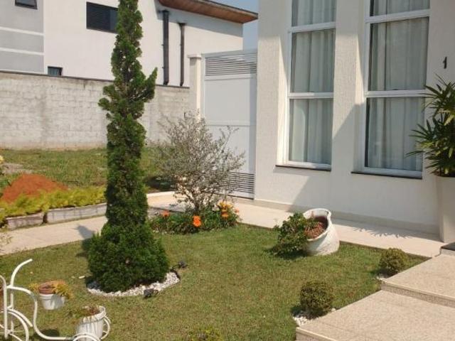 Casa à venda 1 Quarto, 1 Suite, 4 Vagas, 300M², Residencial Novo Horizonte, Taubaté SP | Residenci