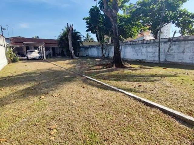 Casa à venda 1 Quarto, 4 Vagas, Sumaré, Caraguatatuba SP