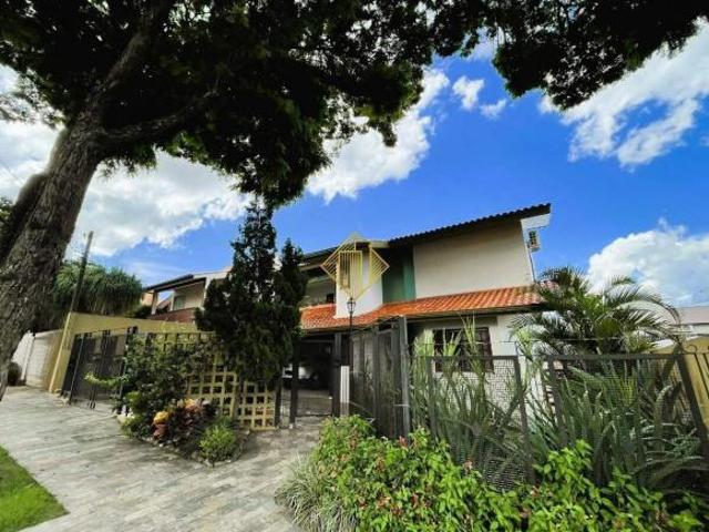 Casa à venda, 1 suíte e 2 quartos, próximo ao Lago, Jardim La Salle Toledo/PR