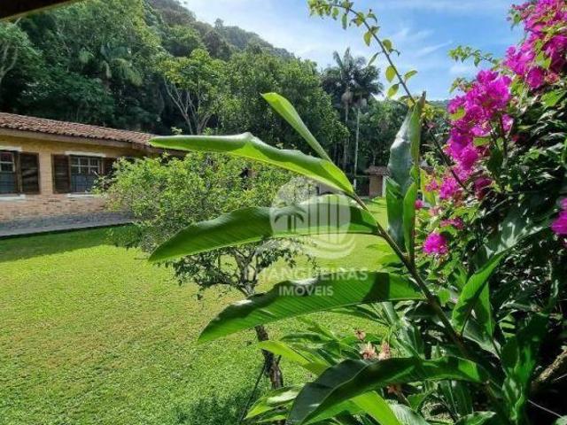 Casa à venda, 200 m² por R$ 2.500.000,00 Guaiuba Guarujá/SP