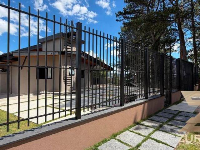 Casa à venda, 200 m² por R$ 2.900.000,00 Jardim Atalaia Campos do Jordão/SP
