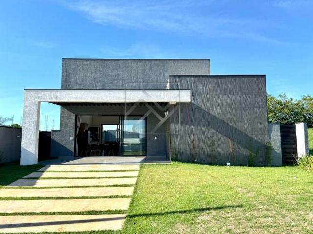 Casa à venda, 200 m² por R$ 990.000,00 Riviera de Santa Cristina XIII Paranapanema/SP
