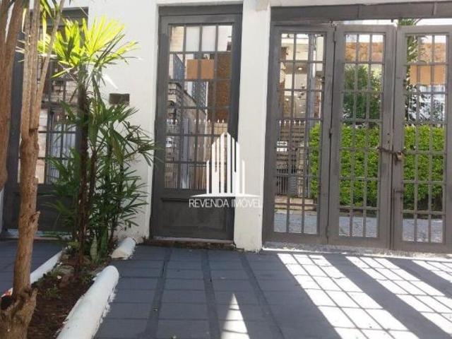 Casa à venda 200m² 4 dormitórios, 2 vagas em Santana