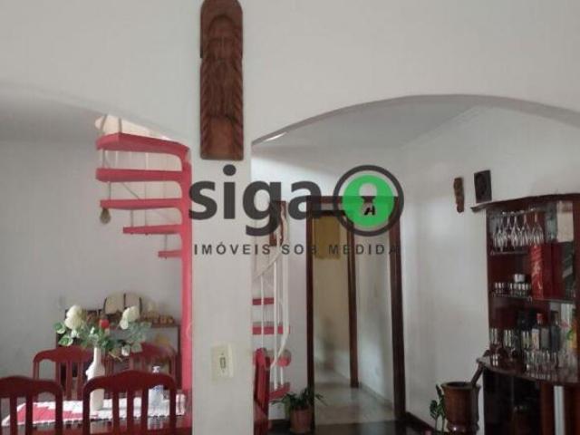Casa a venda 216 m² 3 dormitórios, 2 vagas Parque Marabá Taboão da Serra SP