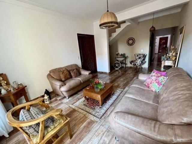 Casa à venda, 218 m² por R$ 700.000,00 Nova Cerejeira Atibaia/SP