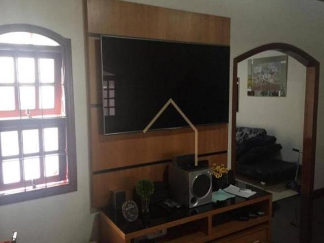 Casa à venda, 210 m² Chácara Machadinho II Americana/SP