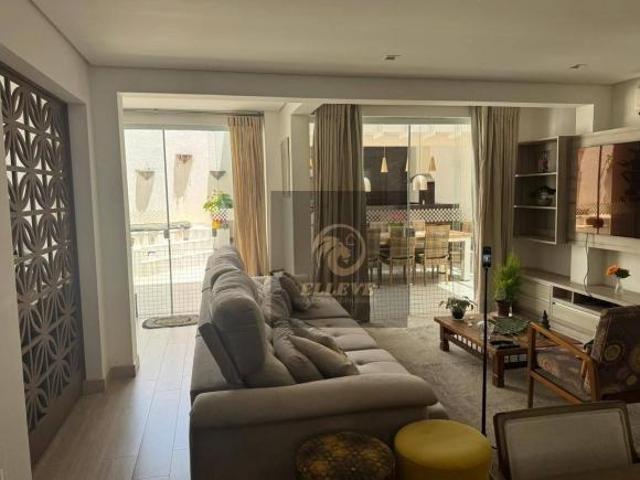 Casa à venda, 210 m² por R$ 1.485.000,00 Engordadouro Jundiaí/SP
