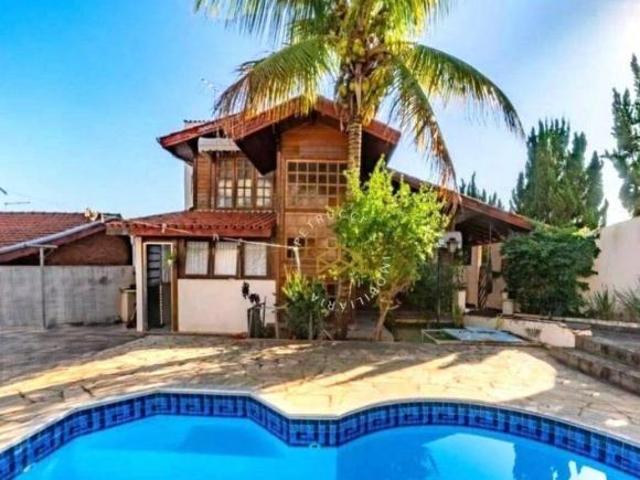 Casa à venda, 213 m² por R$ 799.000,00 Centro Vinhedo/SP