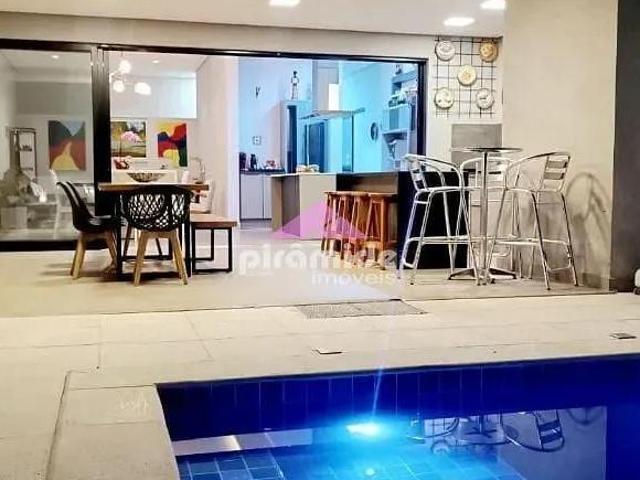 Casa à venda, 225 m² por R$ 2.240.000,00 Condomínio Residencial Jaguary São José dos Campos/SP