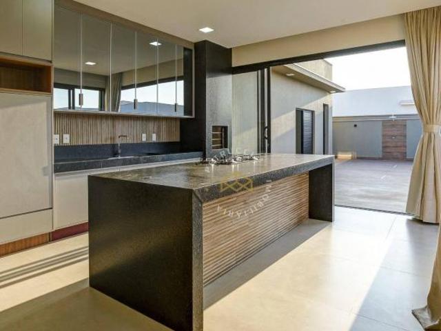 CASA À VENDA, 223 M² NO CHÁCARA LETÔNIA NA CIDADE DE AMERICANA/SP