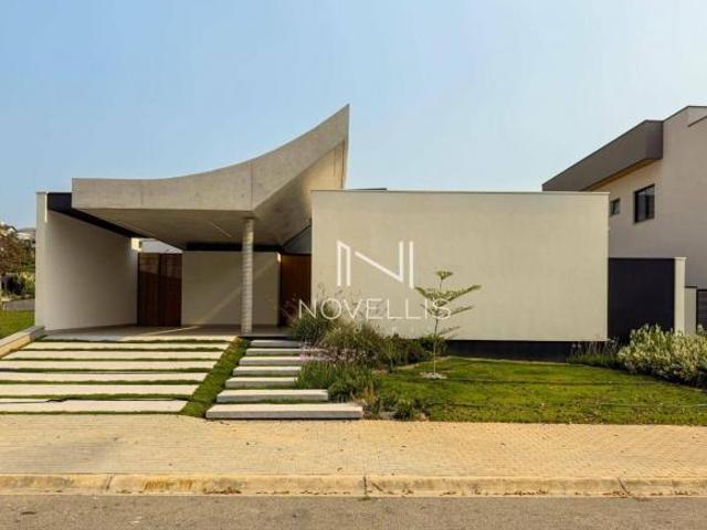 Casa à venda, 239 m² por R$ 2.500.000,00 Urbanova São José dos Campos/SP