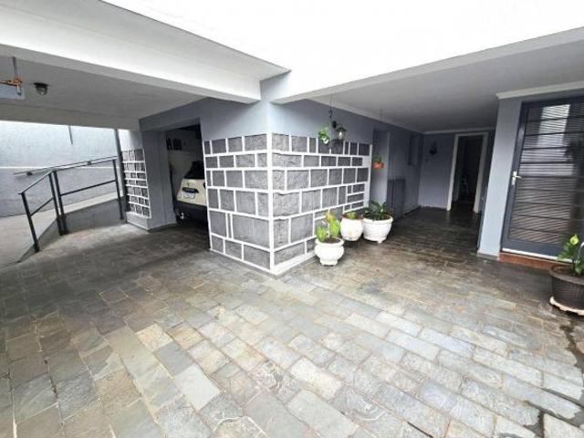 Casa à venda, 232 m² por R$ 700.000,00 Centro Jaú/SP
