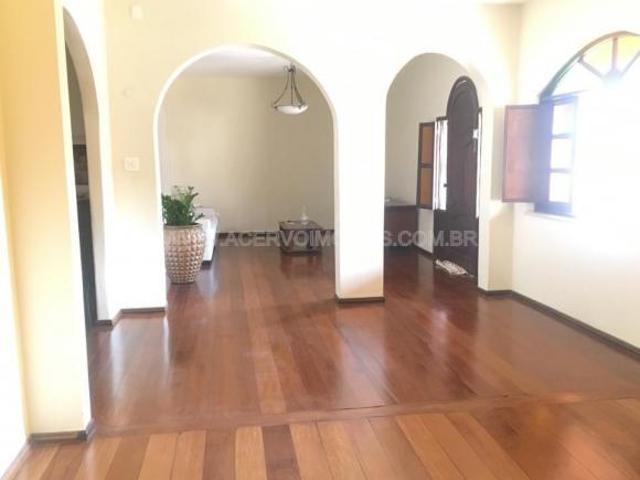 Casa à venda, 232 m² por R$ 900.000,00 Bom Clima Juiz de Fora/MG