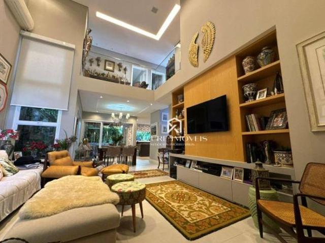 Casa à venda, 233 m² por R$ 2.350.000,00 Residencial Vivva Jacareí/SP