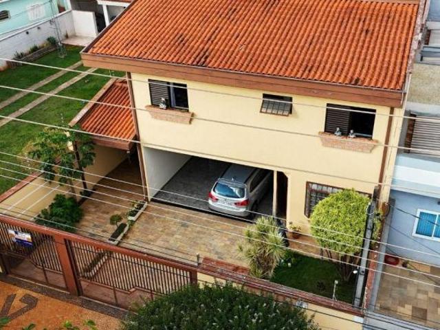Casa à venda, 246 m² por R$ 850.000,00 Chácara Machadinho II Americana/SP