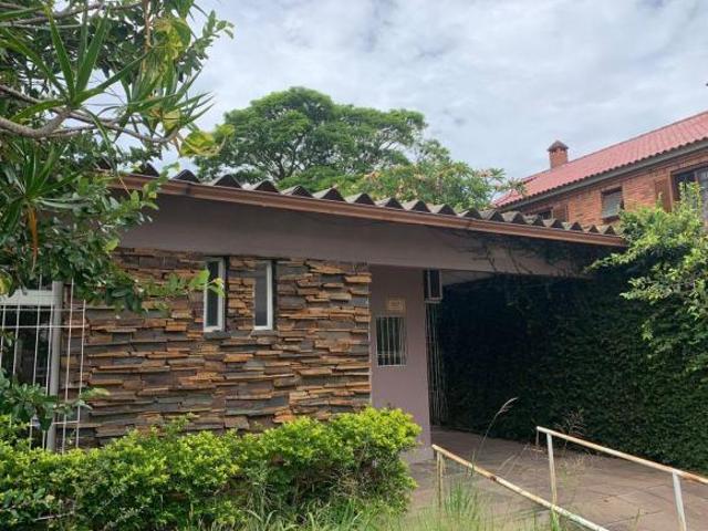 Casa à venda, 248 m² muito bom gosto e ótimo acabamento Tristeza Porto Alegr