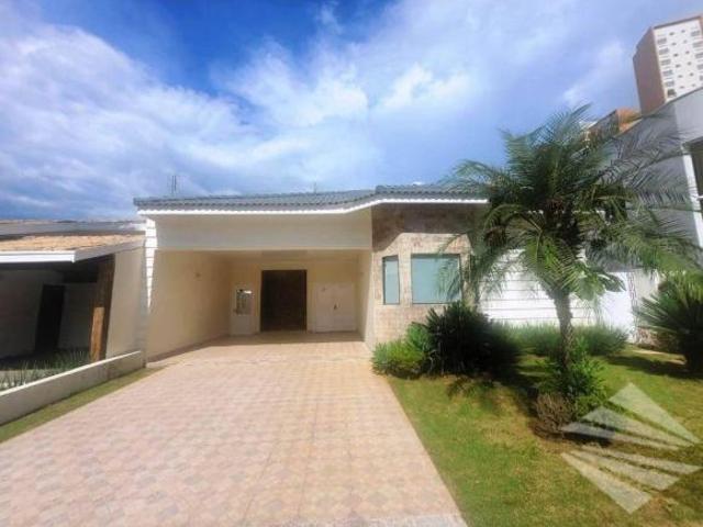 Casa com 3 dormitórios à venda, 248 m² por R$ 1.450.000,00 Condomínio Taubaté Village Taubaté/S