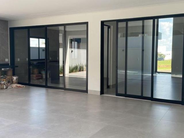Casa à venda, 241 m² por R$ 2.300.000,00 Condomínio Arts Uberlândia/MG