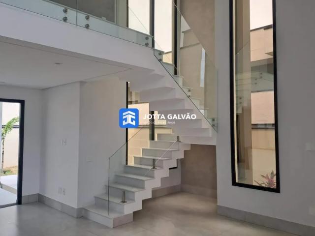 Casa a venda, 241m2 Condomínio Mont Alcino, Valinhos