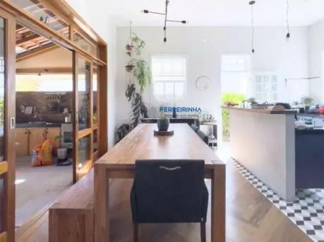 Casa à venda, 250 m² por R$ 3.395.000,00 Urbanova São José dos Campos/SP