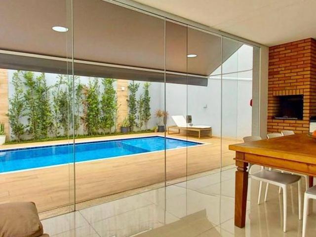 Casa à venda, 250 m² por R$ 2.300.000,00 New Ville Santana de Parnaíba/SP