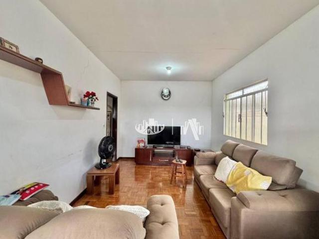 Casa à venda, 250 m² por R$ 800.000,00 Jardim Europa Londrina/PR