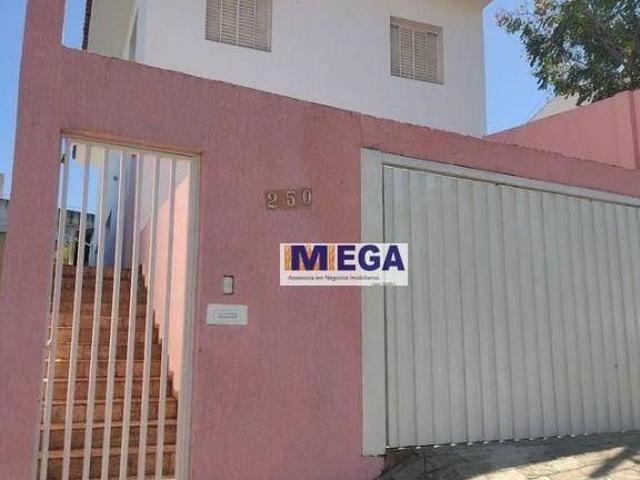 Casa com 3 dormitórios à venda, 250 m² por R$ 750.000,00 Vila Marieta Campinas/SP