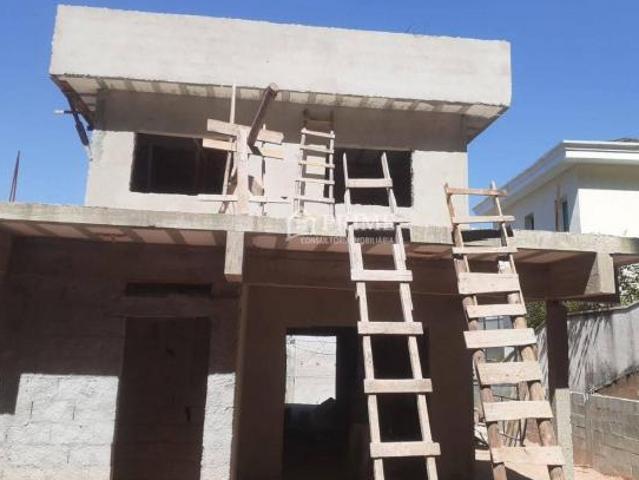 Casa à venda, 250 m² por R$ 990.000,00 Beverly Hills Jandira/SP