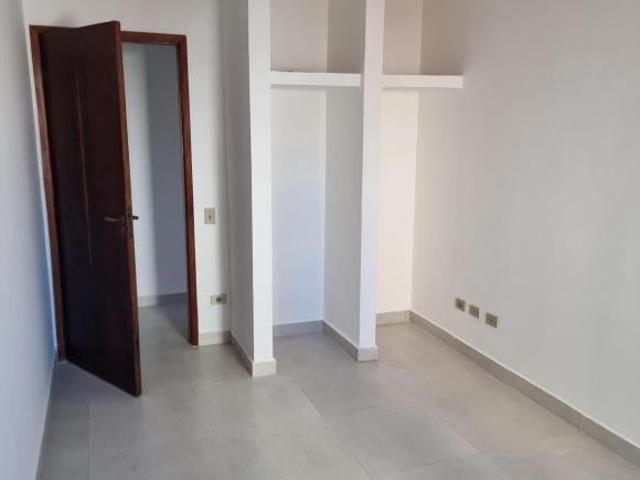 Casa à venda 252m2 em Sacomã, São Paulo, Possue 3 dormitorios, sala dois ambientes, cozinha, dois b