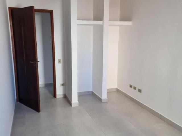 Casa à venda 252m2 em Sacomã, São Paulo, Possue 3 dormitorios, sala dois ambientes, cozinha, dois b
